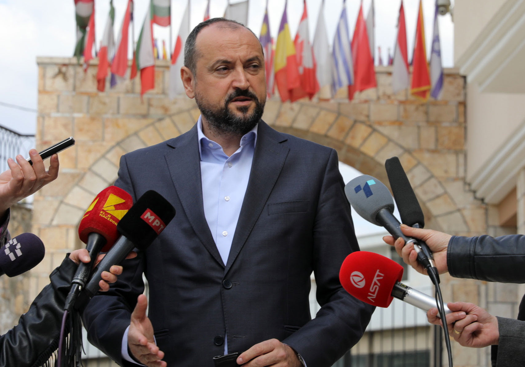 Битиќи: Ќе биде објавен список со компаниите кои направија вештачки ...